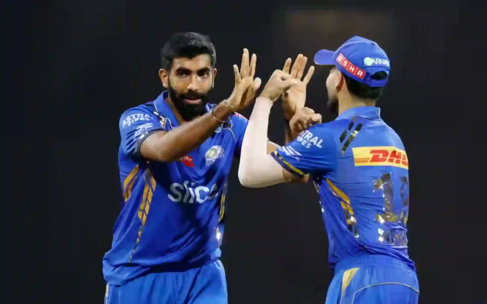 Jasprit Bumrah Ruled Out Of CSK Match? 3 Players Who Can Replace Him In MI's Playing XI | OneCricket